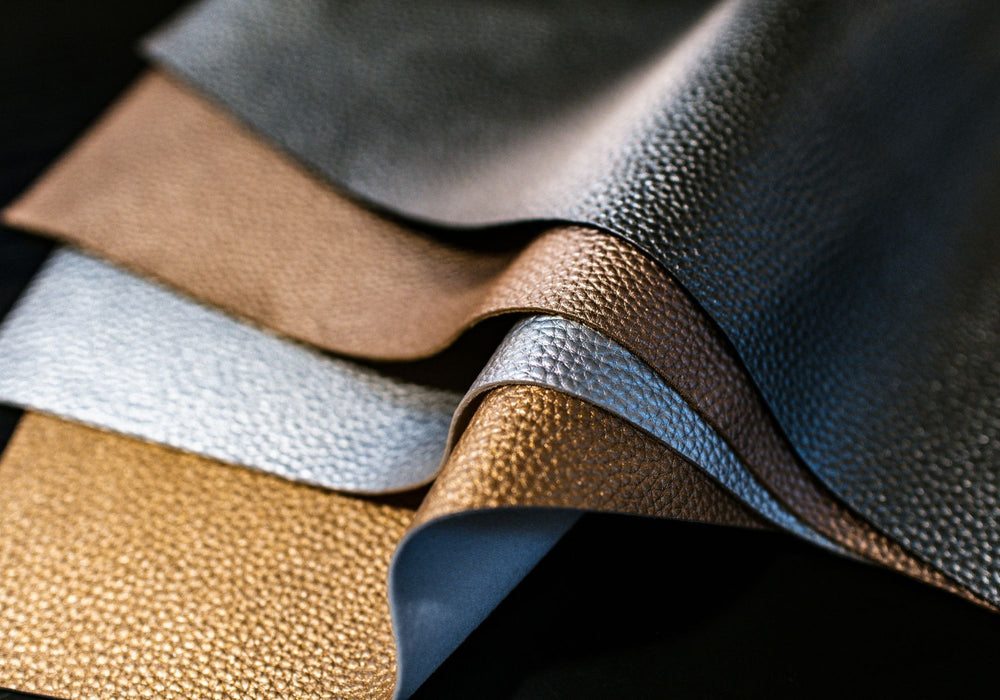 Sustainable materials: leather and sustainable materials | JULES & JENN
