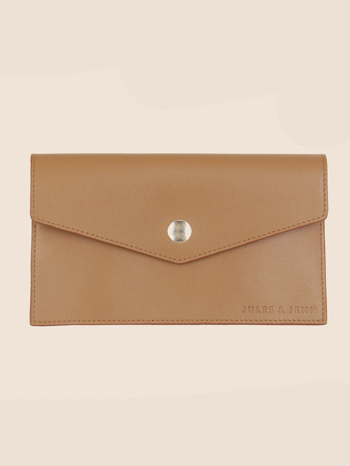 Upcycled camel leather envelope pouch, made in France | JULES & JENN