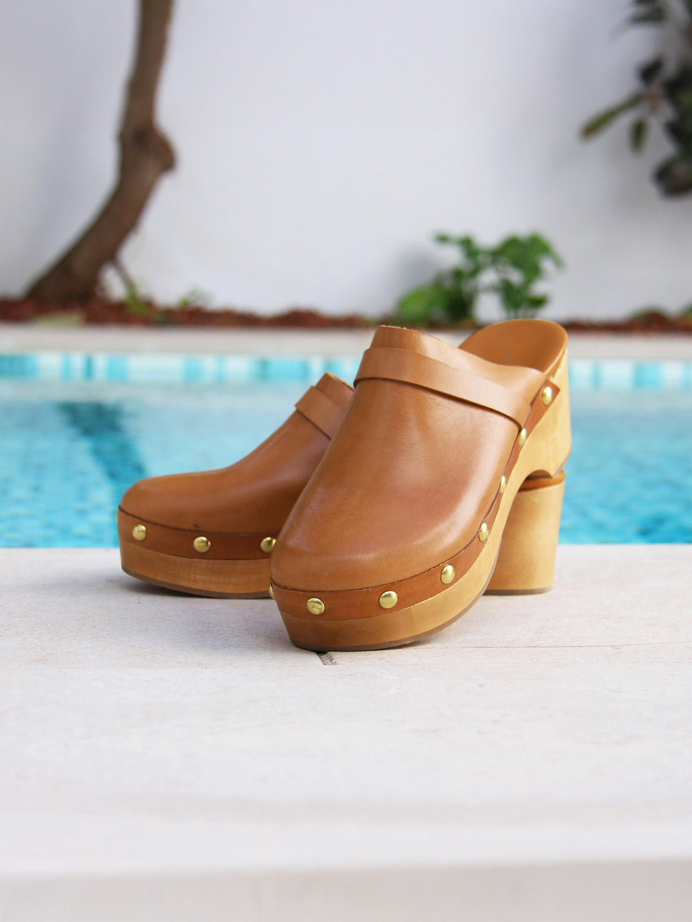 Cognac leather wooden studded clogs made in Portugal | JULES & JENN